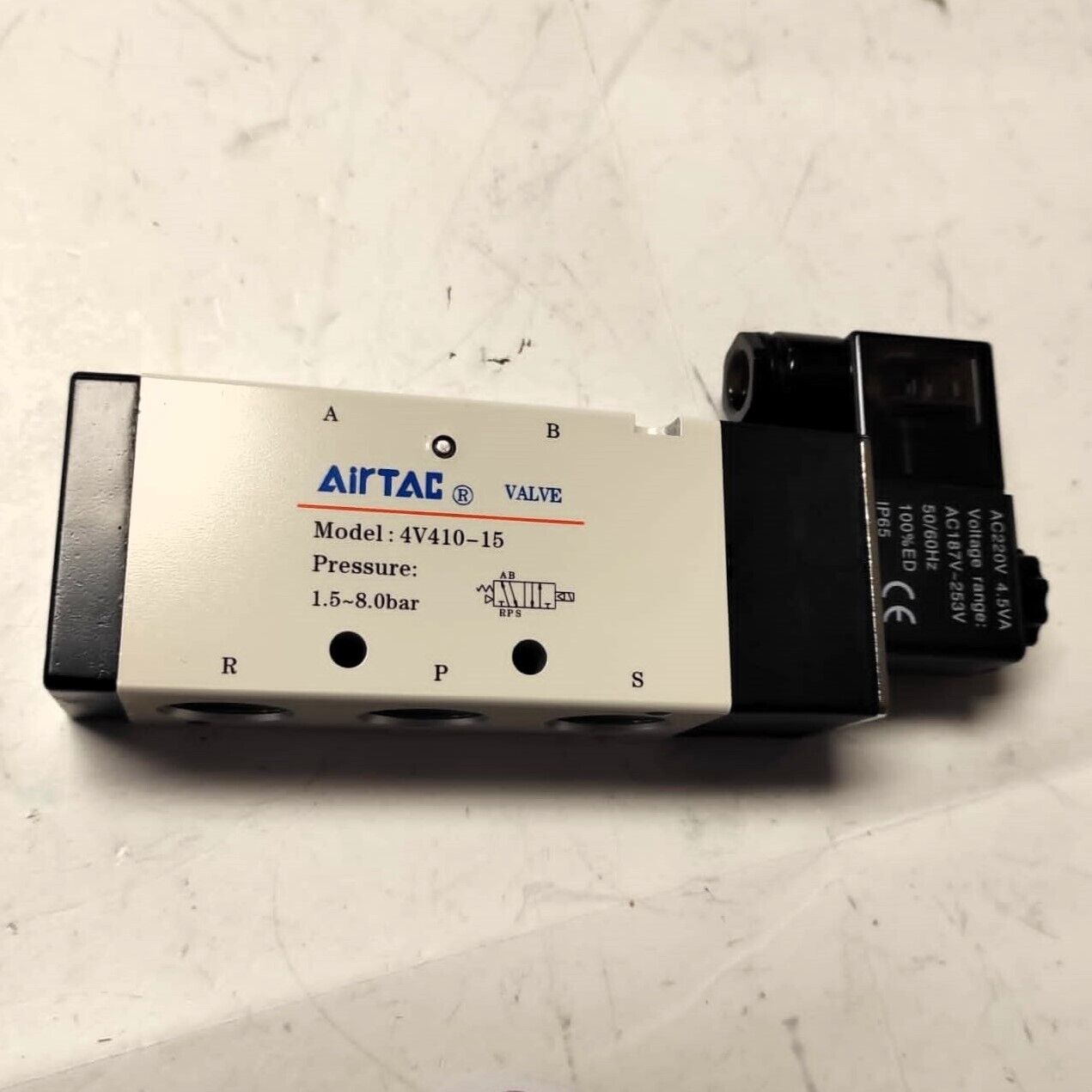 Airtac Pneumatic Air Single Solenoid Valve 5/2 Way, 4V410-15, 1/2", AC220V - sensors-trade